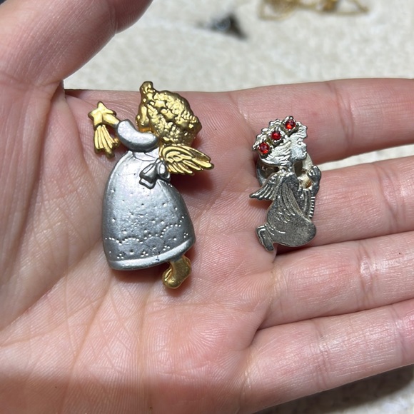 Jewelry | Vintage Angel Brooches | Poshmark
